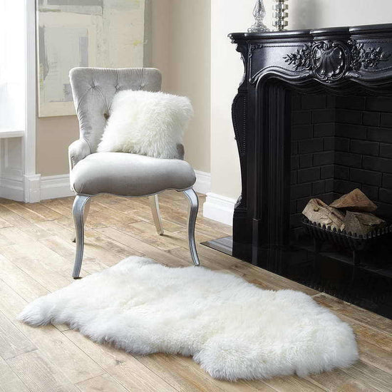 Rug Sheepskin Long Wool | Deluxe – UGG Australia